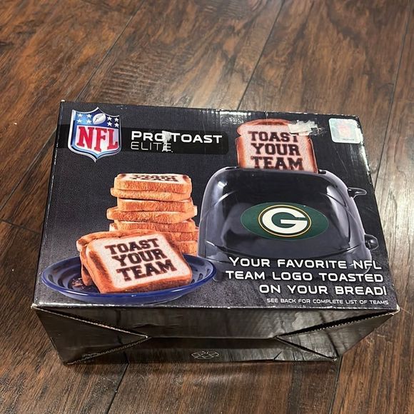 PANGEA | Kitchen | Pangea Brands Greenbay Packerspro Toast Elite Your ...